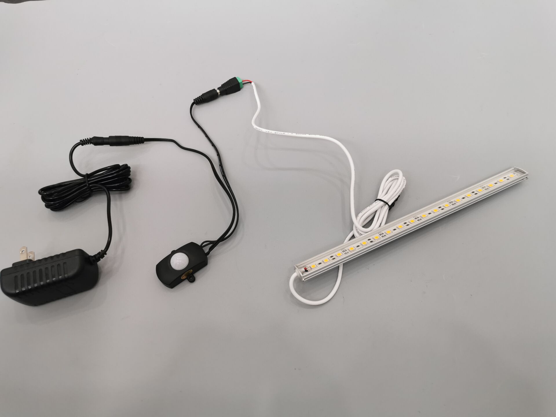 12-24V PIR Motion Sensor